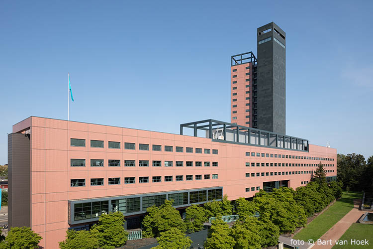 Hoofdkantoor Interpolis, Tilburg, A. Bonnema | Architectuurgids