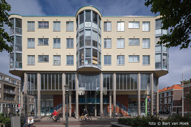 Tussenstrook, Den Haag, T. Bosch | Architectuurgids