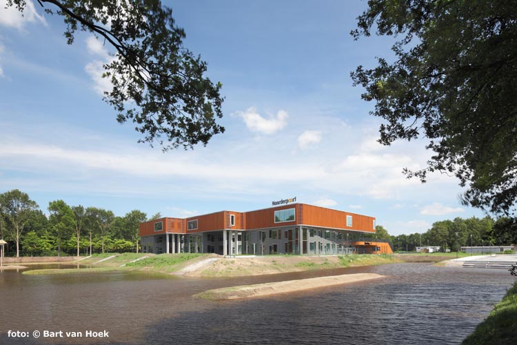 Noorderpoortcollege, Stadskanaal, Mecanoo architecten | Architectuurgids