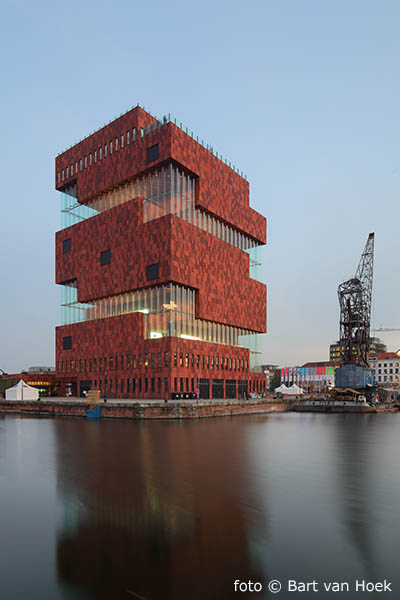 Neutelings Riedijk architecten, bureau en werk | Architectuur.ORG