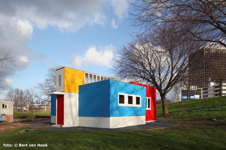 Directiekeet Oud-Mathenesse, Rotterdam, J. Oud | Architectuurgids