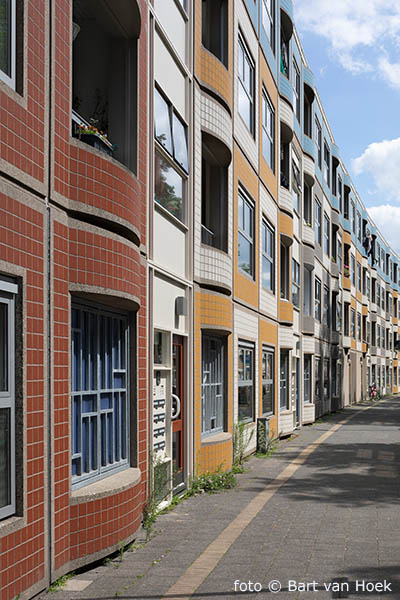 Woongebouw De Peperklip, Rotterdam, C. Weeber | Architectuurgids